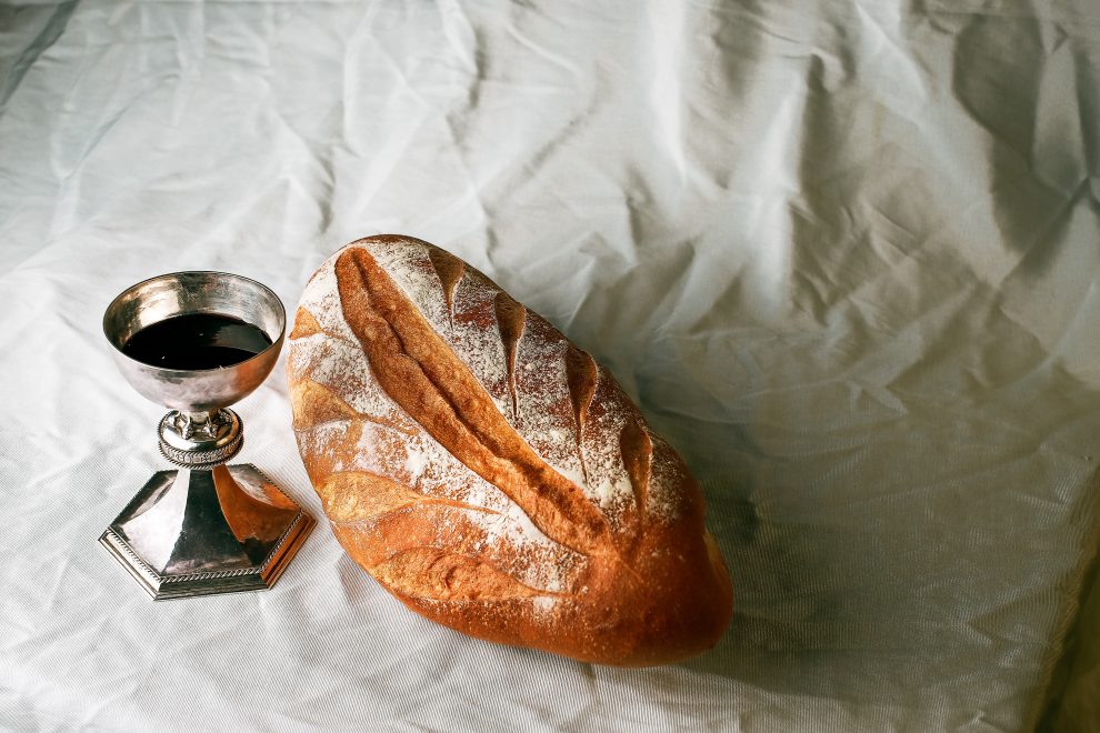 Can Catholics Receive Protestant Communion U S Catholic